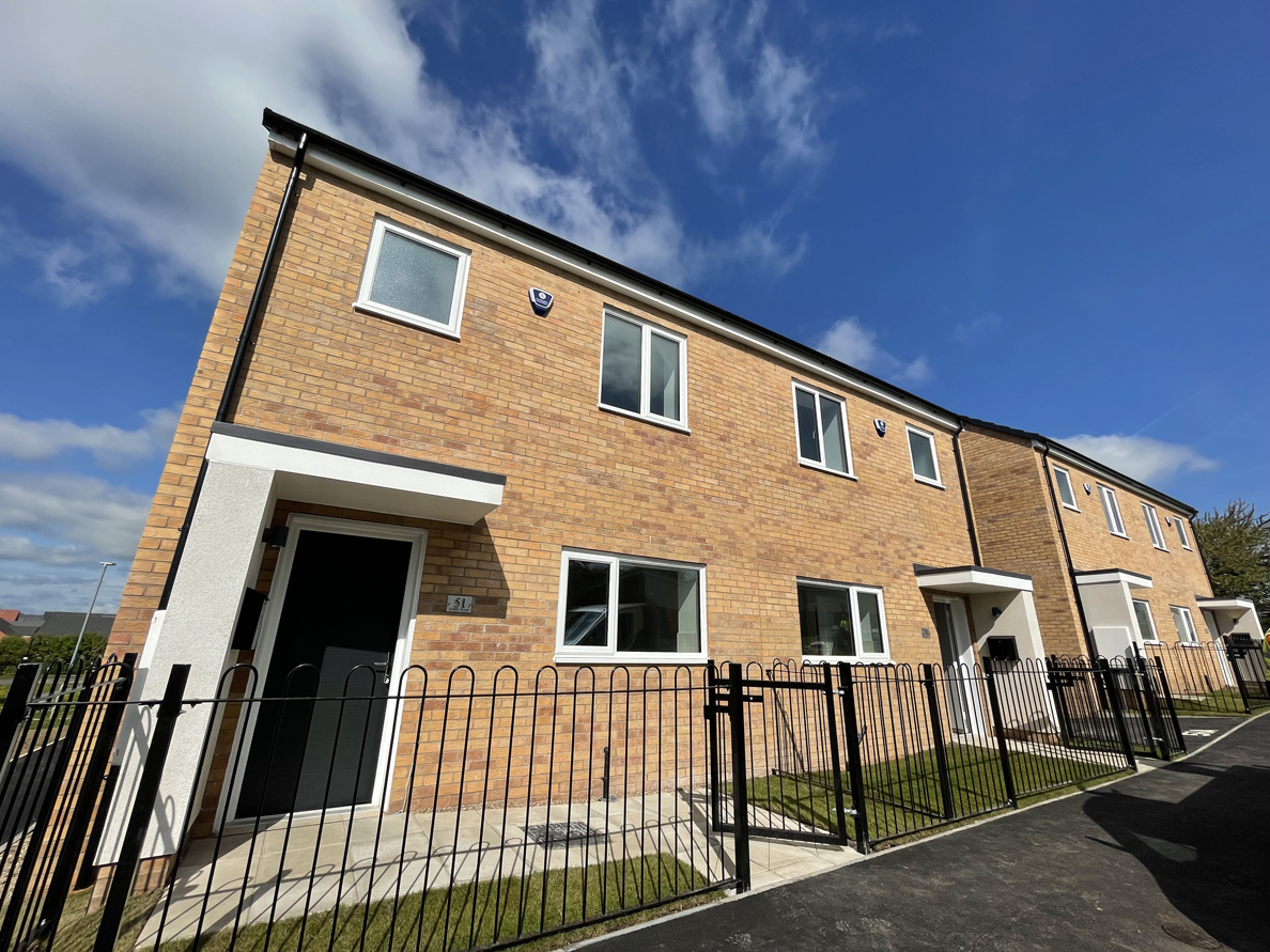 Liniar | Specifying low carbon windows and doors - labm